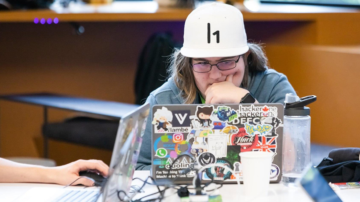 Can AI Replace Hackers? - Digital Mahbub